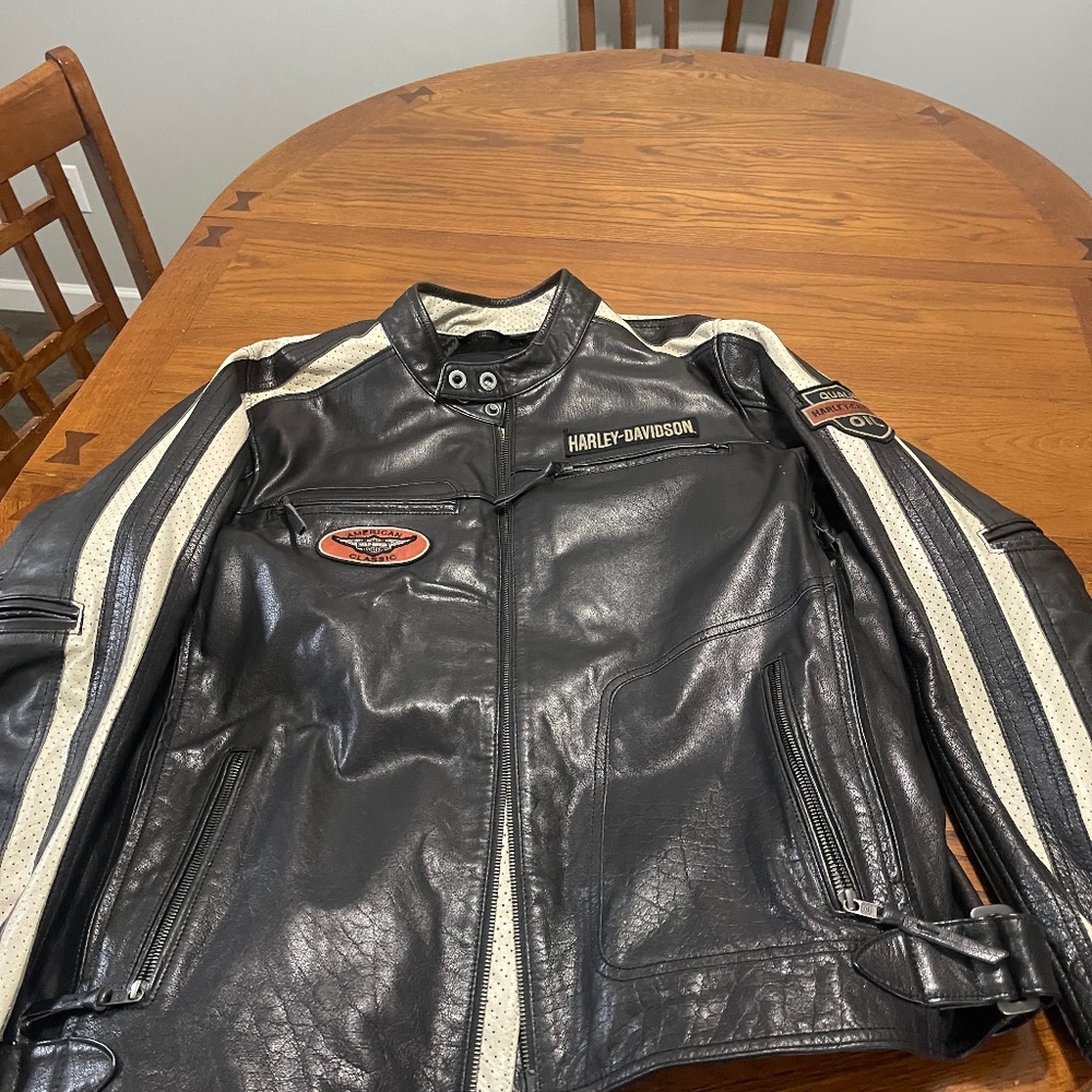 Genuine Harley Davidson Mens Leather Jacket - Gem